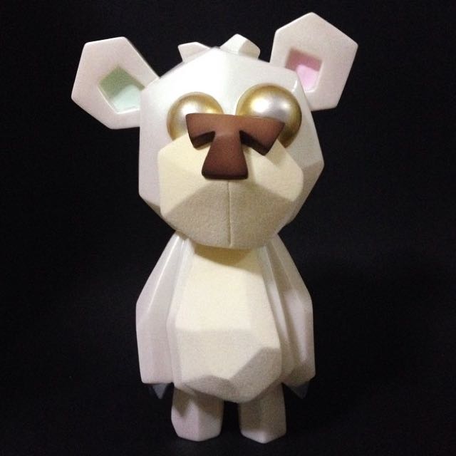 Instinctoy X Banana Virus Loic Bear Pearl White GID Vinyl Toy Designer ...