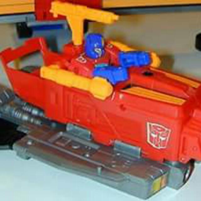 RARE TRANSFORMERS Action Master OPTIMUS PRIME on Carousell