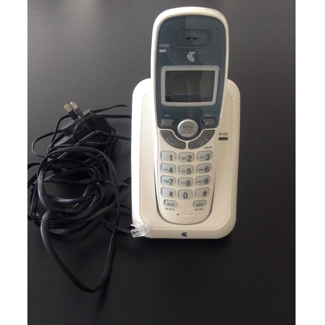 Telstra 12200 Cordless Phone, Mobile Phones & Gadgets, Mobile & Gadget ...