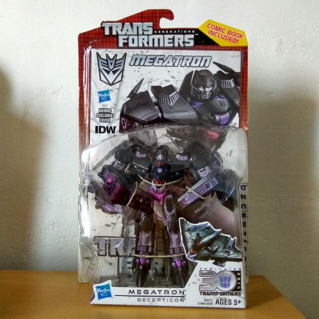 Transformers - Generations (Hasbro) Deception - Megatron C/W comic book ...