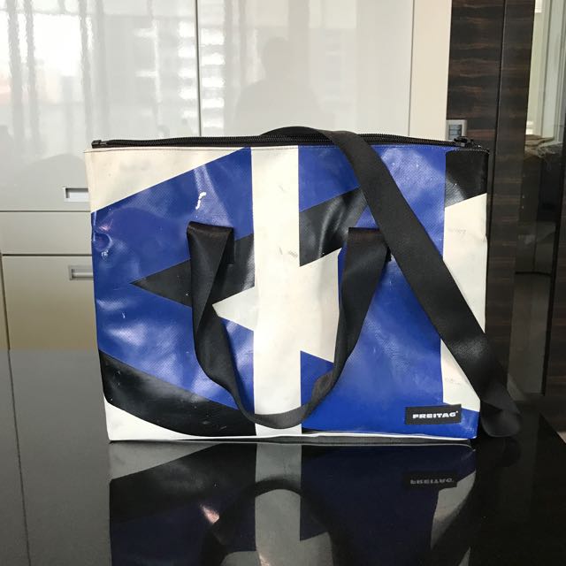 FREITAG SPORT BAG F46 CLARK, Men's Fashion, Bags, Briefcases on Carousell