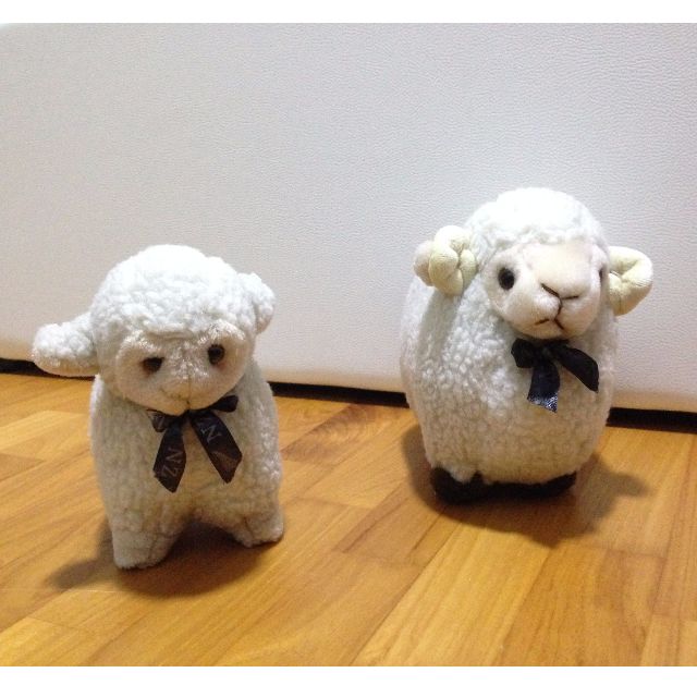 New Zealand Collectibles Set of Sheep, Hobbies & Toys, Toys & Games on ...