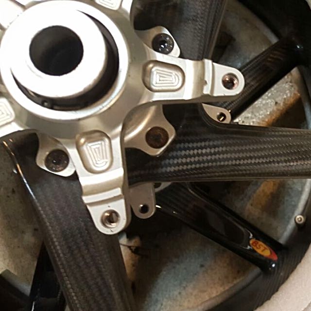 BST Carbon Rims For Yamaha Yzf R1, Car Accessories on Carousell