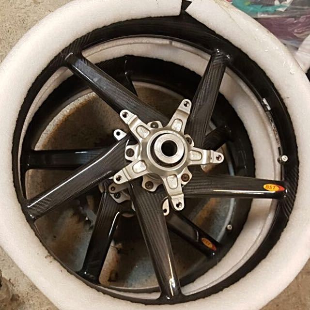 BST Carbon Rims For Yamaha Yzf R1, Car Accessories on Carousell