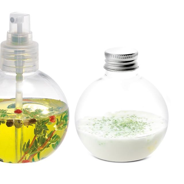 Comatec sphere Shaped Bottles With Cap, Everything Else on Carousell