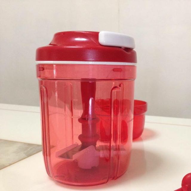 Tupperware Chopper, TV & Home Appliances, Kitchen Appliances, Other ...