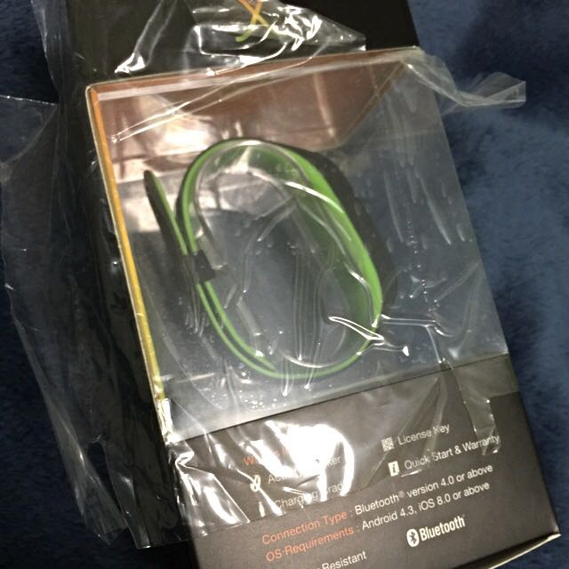 Actxa Swift Activity Tracker, Mobile Phones & Gadgets, Wearables & Smart Watches on Carousell