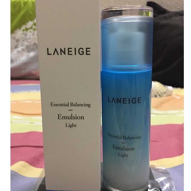 Essential Balancing Emulsion_Light, Beauty & Personal Care, Bath & Body ...
