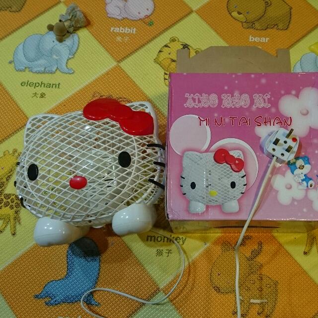 Hello Kitty Table Fan, Furniture & Home Living, Lighting & Fans, Fans ...