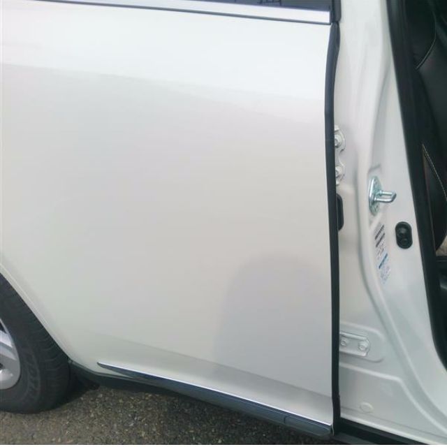 Toyota Harrier Weather Strip, Car Accessories on Carousell