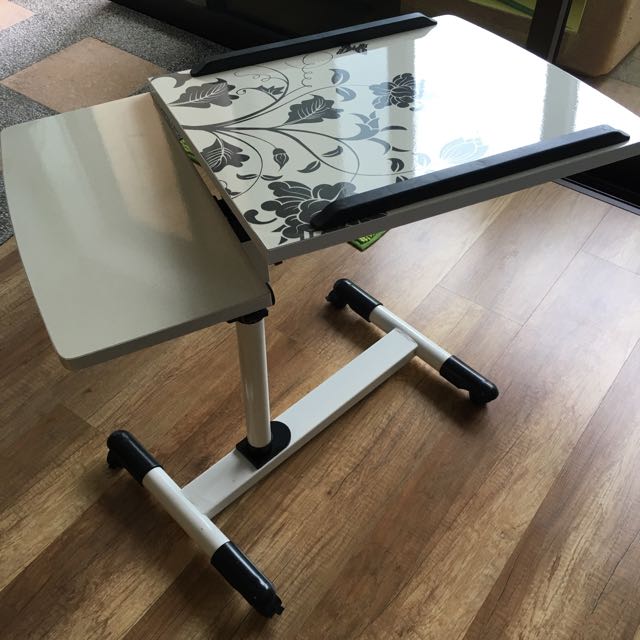 Computer Table, Furniture on Carousell