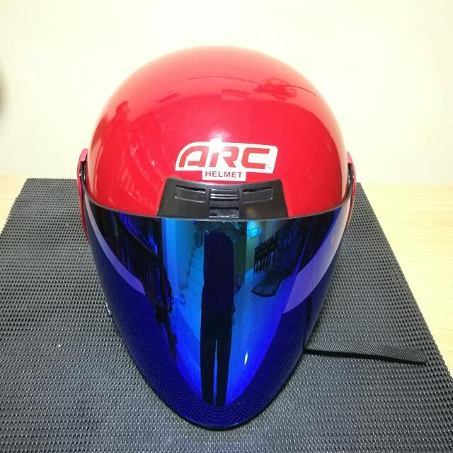 Helmet ARC Discovery with blue tinted visor, Auto Accessories on Carousell