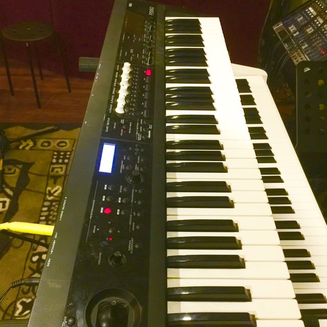 KORG PS60 Keyboard Synthesiser, Hobbies & Toys, Music & Media, Musical ...