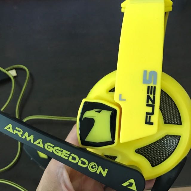 Armageddon Fuse 5 Gaming Headset (Yellow), Audio, Headphones & Headsets ...