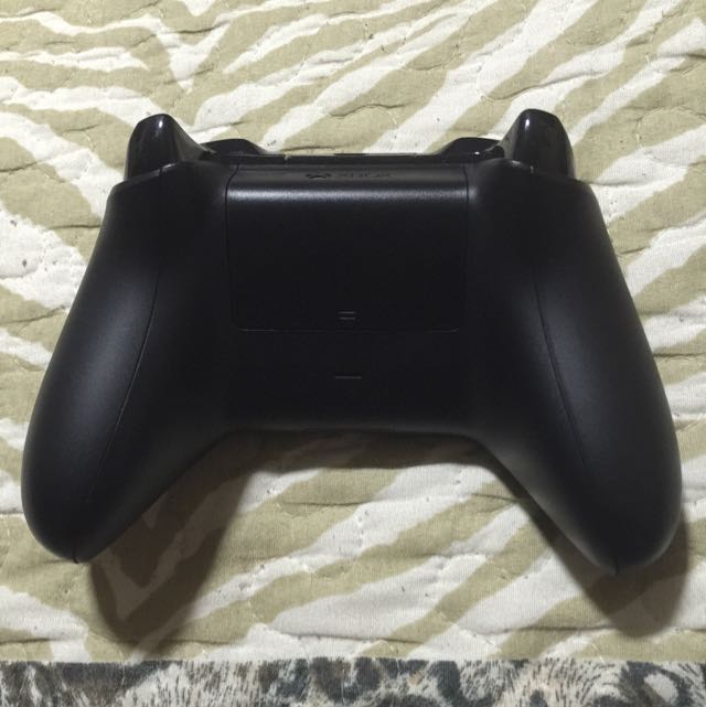 (Reserved)Original Xbox One Controller, Video Gaming, Gaming ...