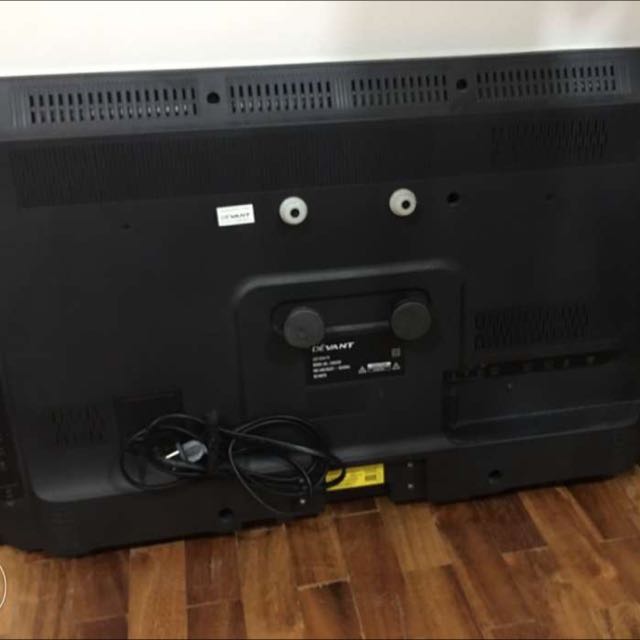 Rush Sale: 32'' LED LCD Devant TV, Babies & Kids, Baby Nursery & Kids ...