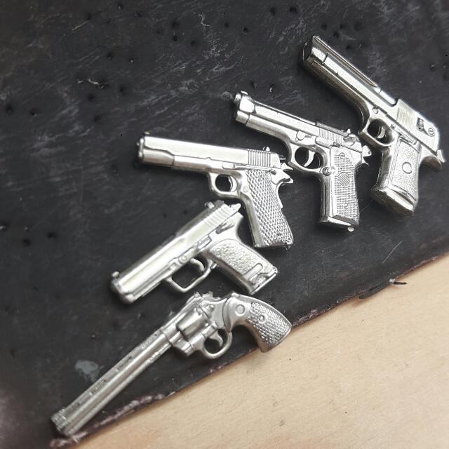 Action Figure Guns, Hobbies & Toys, Toys & Games on Carousell