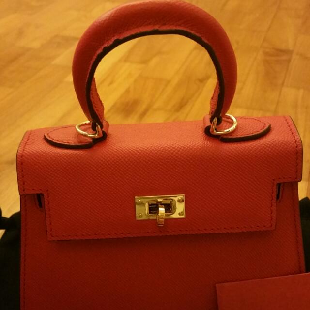 House Of Hello Bag, Women's Fashion, Bags & Wallets, Beach Bags on ...