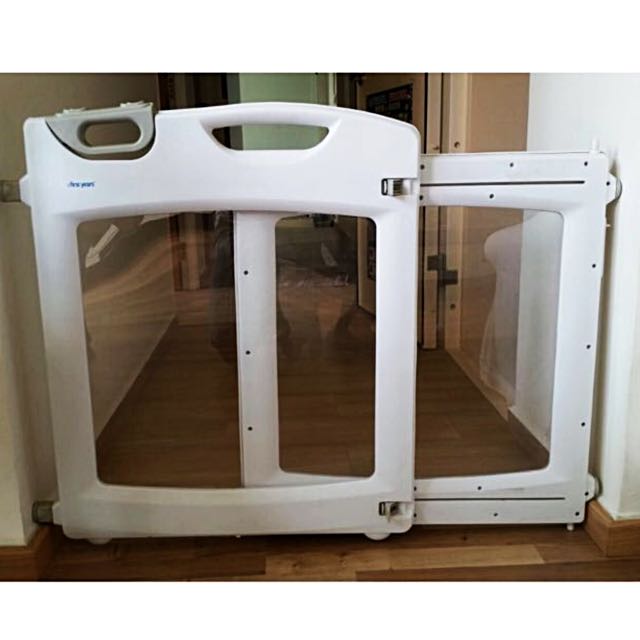 The First Year Baby Gate, Babies & Kids, Babies & Kids Fashion on Carousell