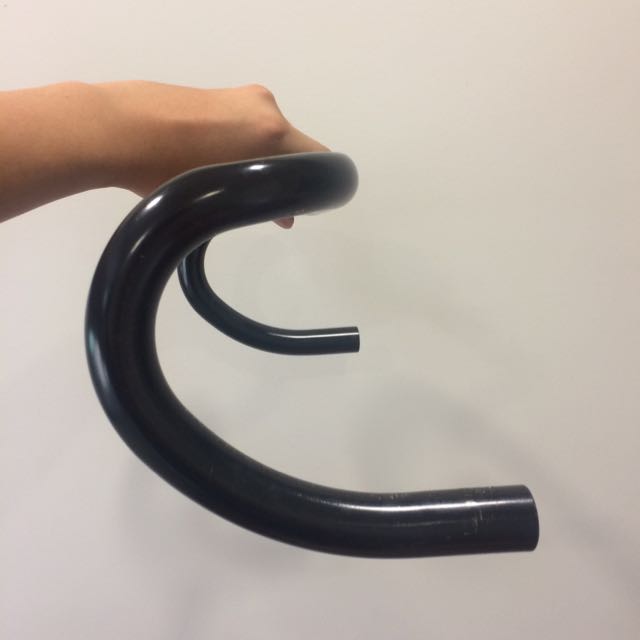 Nitto Neat M106 NAS Compact Drop Bar, Sports Equipment, Bicycles & Parts, Bicycles on Carousell