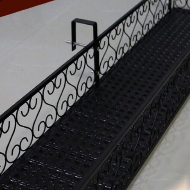 BN Flower Plant Rack Balcony Corridor Parapet Railing Hanging Basket ...