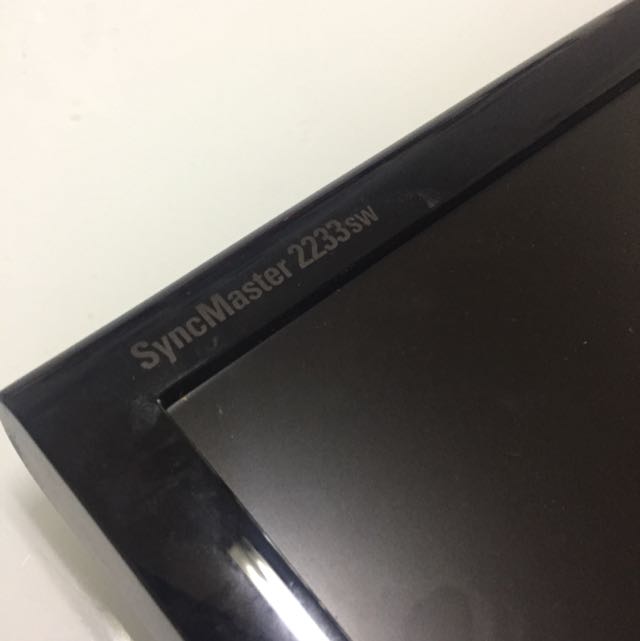 Samsung 2233sw, Computers & Tech, Laptops & Notebooks on Carousell