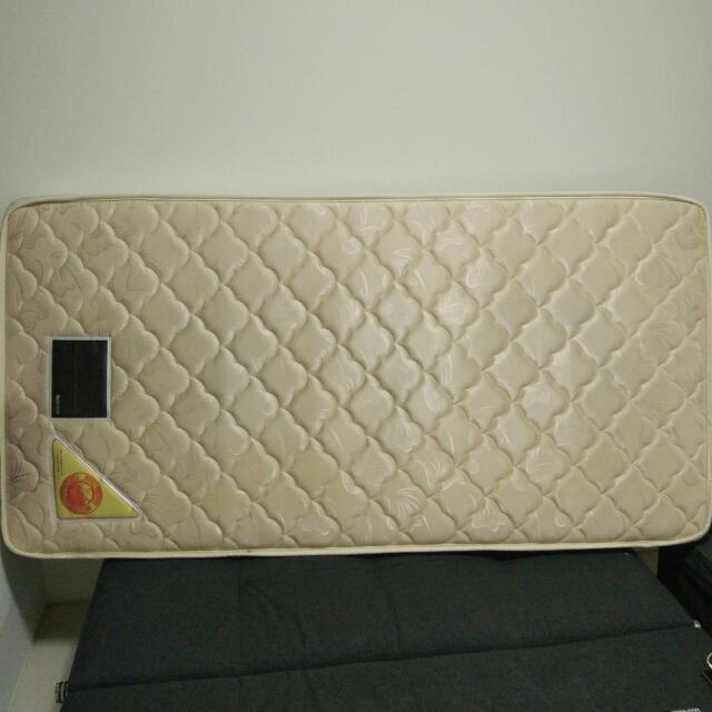 Single Bed Mattress - 90cm x 180cm, Furniture & Home Living, Furniture ...