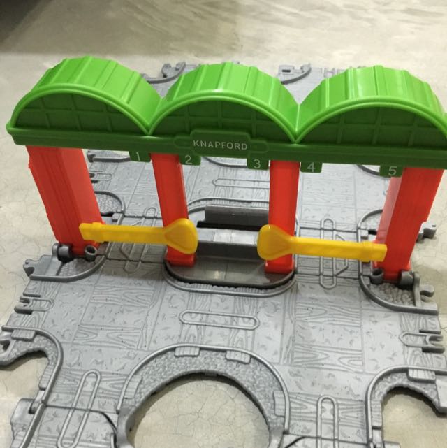 Thomas & Friends Take N Play Fold Out Track, Hobbies & Toys, Toys ...