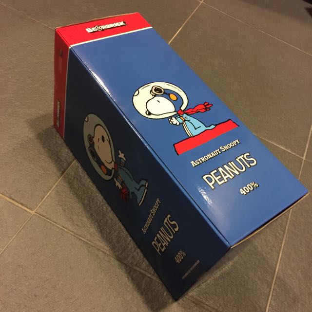 (Reserved)Bearbrick ASTRONAUT SNOOPY PEANUTS 400%, Hobbies & Toys, Toys ...