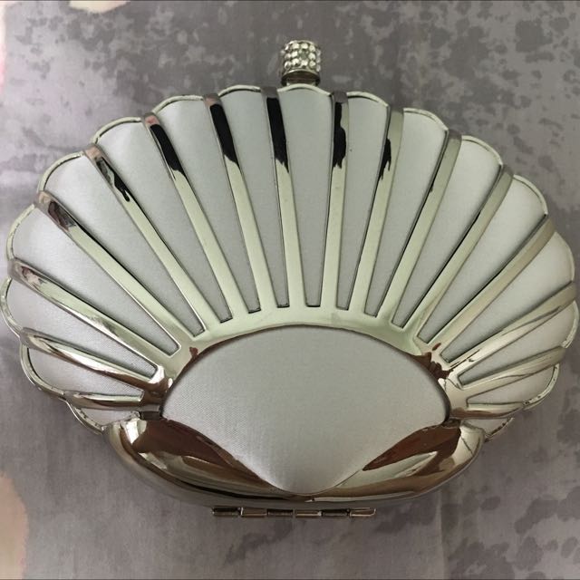 Christy Ng Signature Shell Clutch, Women's Fashion, Watches ...