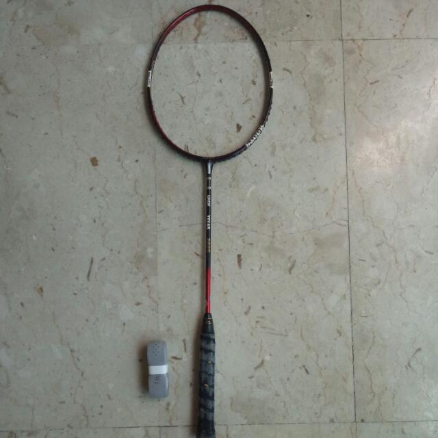 Gosen Gavin Titan Badminton Racket, Sports Equipment, Sports & Games ...