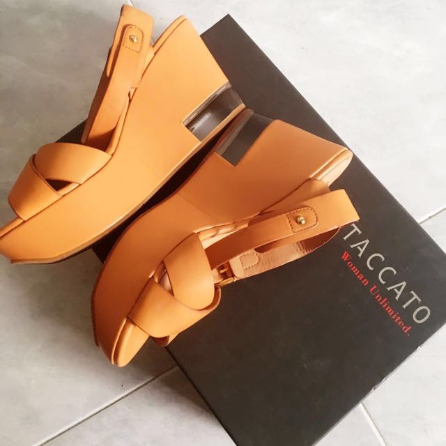 Staccato Shoes, Women's Fashion, Footwear, Sneakers on Carousell