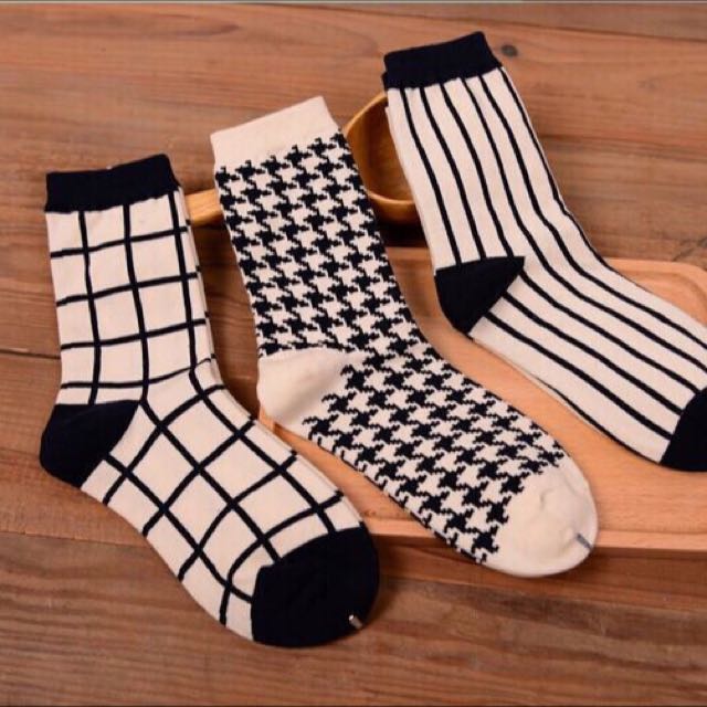 Checker sock, Women's Fashion, Watches & Accessories, Socks & Tights on ...