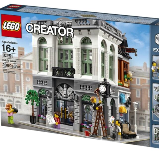 LEGO Creator Brick Bank 10251 , 興趣及遊戲, 玩具 & 遊戲類 - Carousell