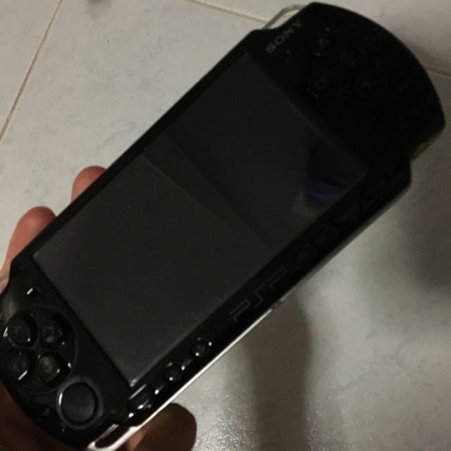 Psp 2000, Video Gaming, Video Game Consoles, PlayStation on Carousell