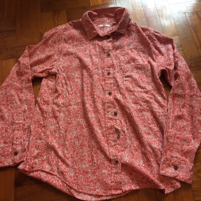 Uniqlo Patterns Red Top, Women's Fashion, Tops, Sleeveless on Carousell
