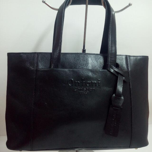 Authentic Ontani Christian Italy Bag Genuine Leather, Women's Fashion ...