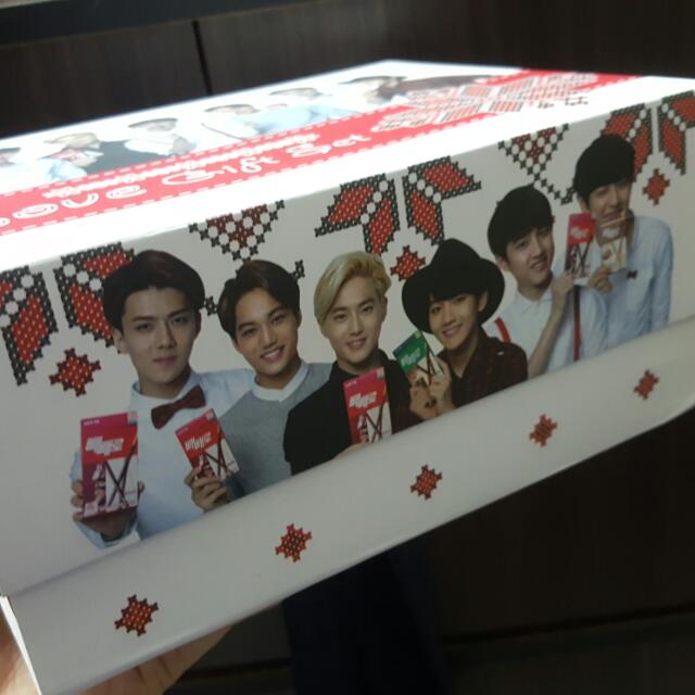 Limited Edition PEPERO Gift Set, Hobbies & Toys, Collectibles ...