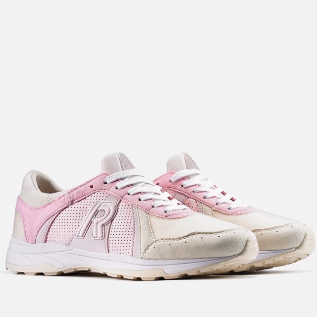Running Man Shoes, Women's Fashion, Footwear, Sneakers on Carousell