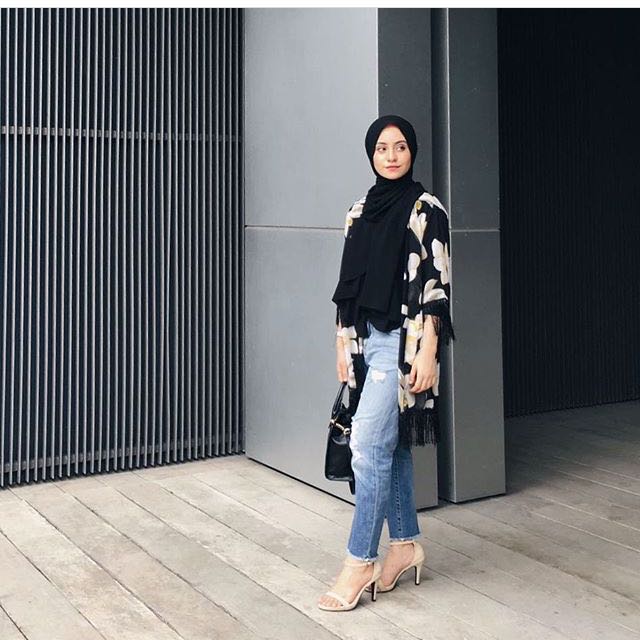 CARDIGAN BY TASNIM SHAH, Women's Fashion, Coats, Jackets and Outerwear ...