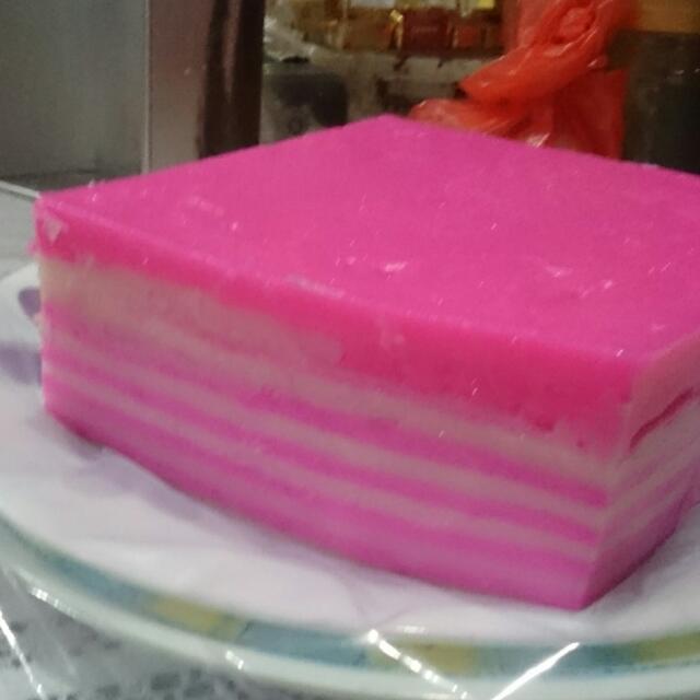 Kueh Lapis, Puteri Salat & Pulot Serunding Available Here, Any ...