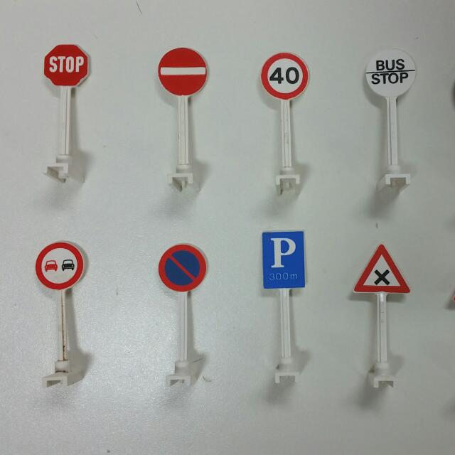 Lego Road Signs With Stands, Hobbies & Toys, Toys & Games on Carousell