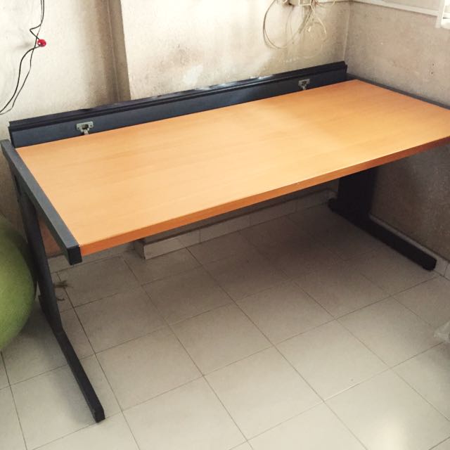 Sitoca Computer Table, Furniture & Home Living, Furniture, Tables ...