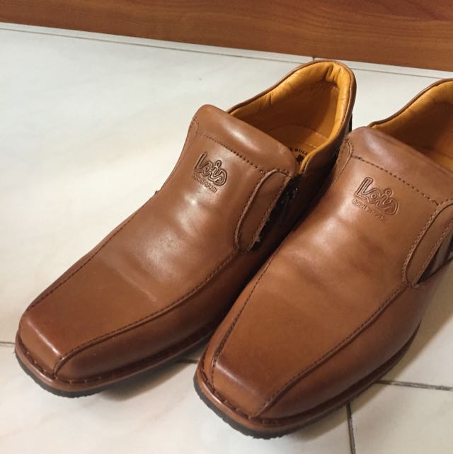 Lois Leather Shoes, Luxury, Apparel on Carousell