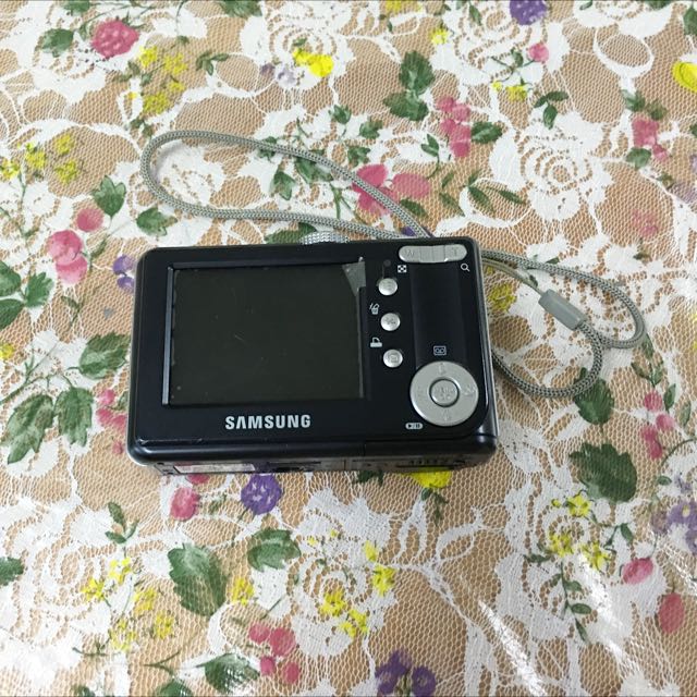 Samsung Camera Digimax S600, Photography, Cameras on Carousell