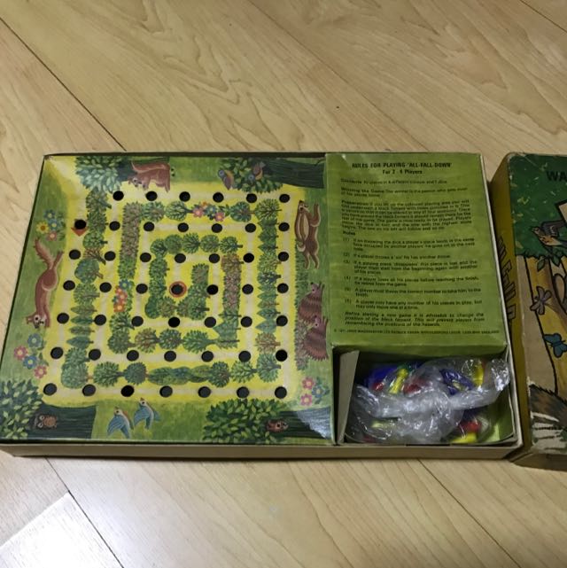 Waddingtons All Fall Down Board Game, Hobbies & Toys, Toys & Games on ...