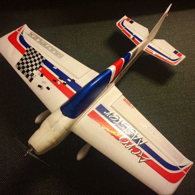 Multiplex Acromaster (Plug & Fly) RC Plane, Hobbies & Toys, Toys ...