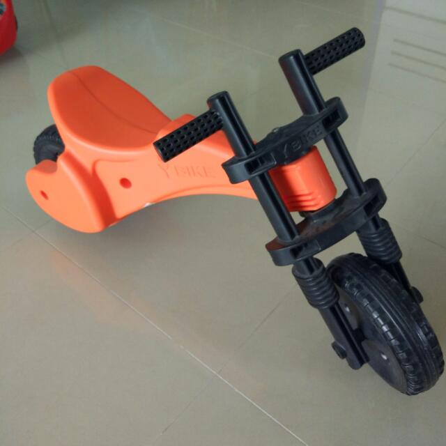 Y Bike, Babies & Kids, Going Out, Car Seats on Carousell