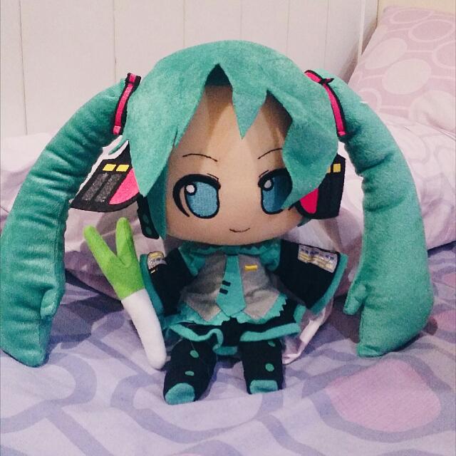 Chibi Hatsune Miku Plush Toy, Hobbies & Toys, Toys & Games on Carousell