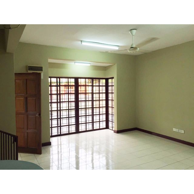 RENT!! Semi D 2 Storey Taman Thivy Jaya Rasah Seremban, Property ...